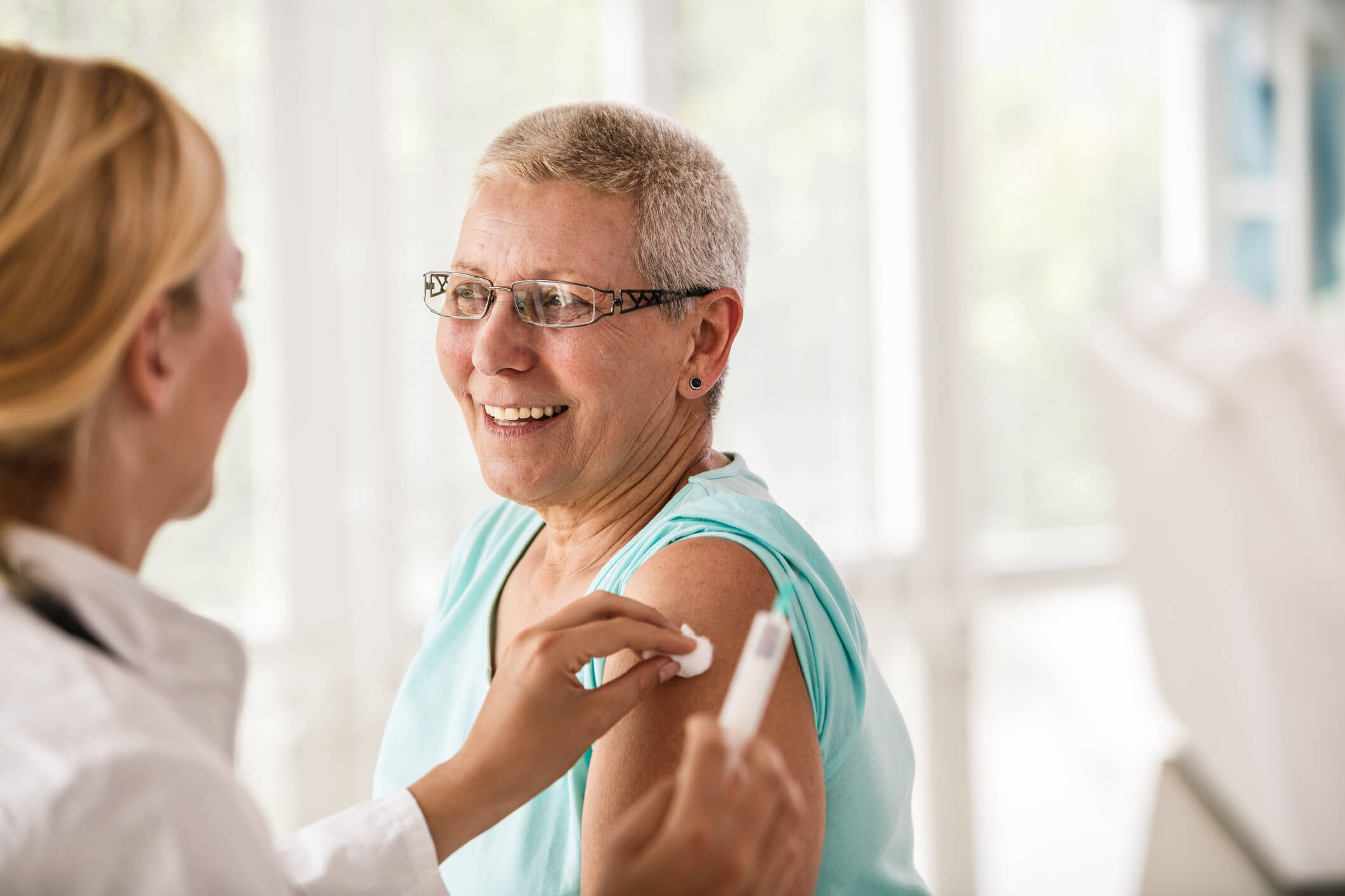 Who Should Get a Flu Shot? | St. John’s Health